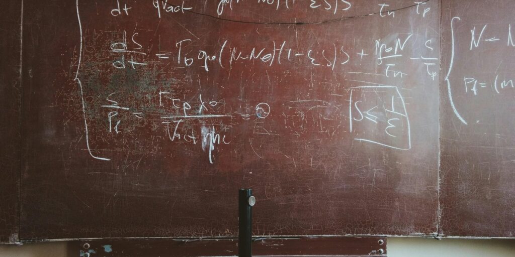 10 Most Common Myths and Misconceptions about Physics - 33Science