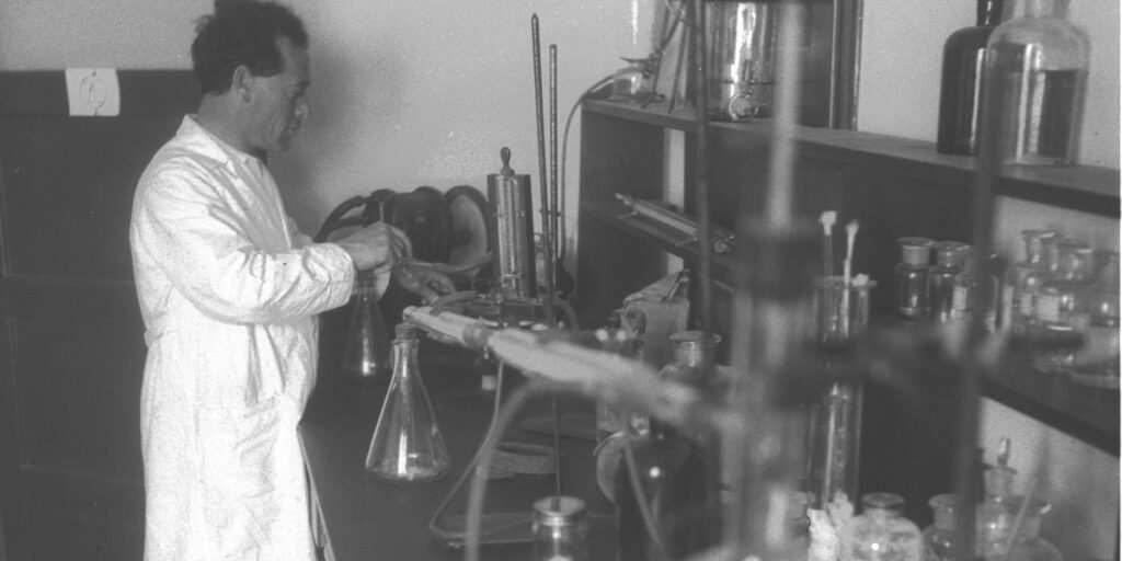 Branches of Chemistry: The Complete List - 33Science