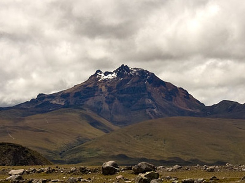 Active Volcanoes in Ecuador: The Complete List - 33Science