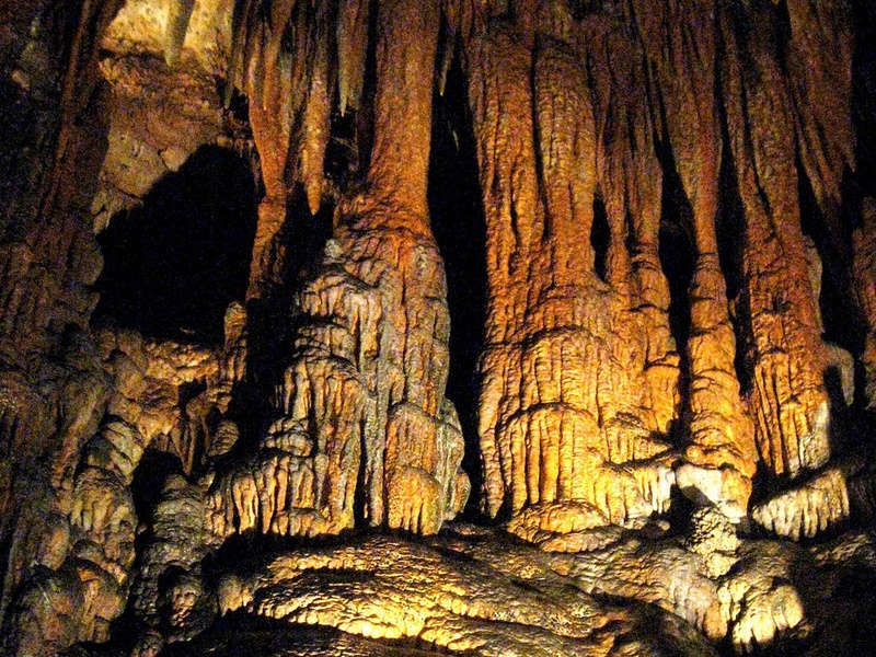 List of Caves in the United States - 33Science