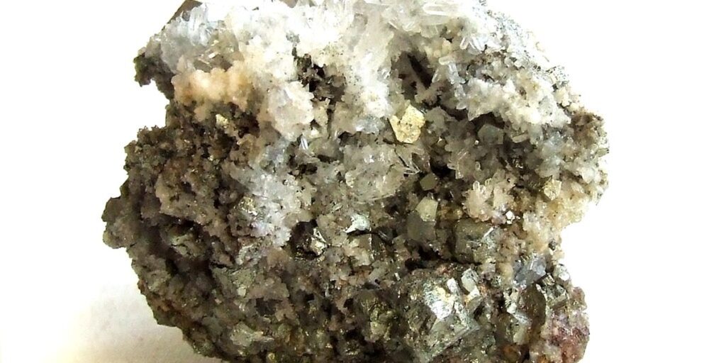 Examples of Sulfide Minerals: The Complete List - 33Science